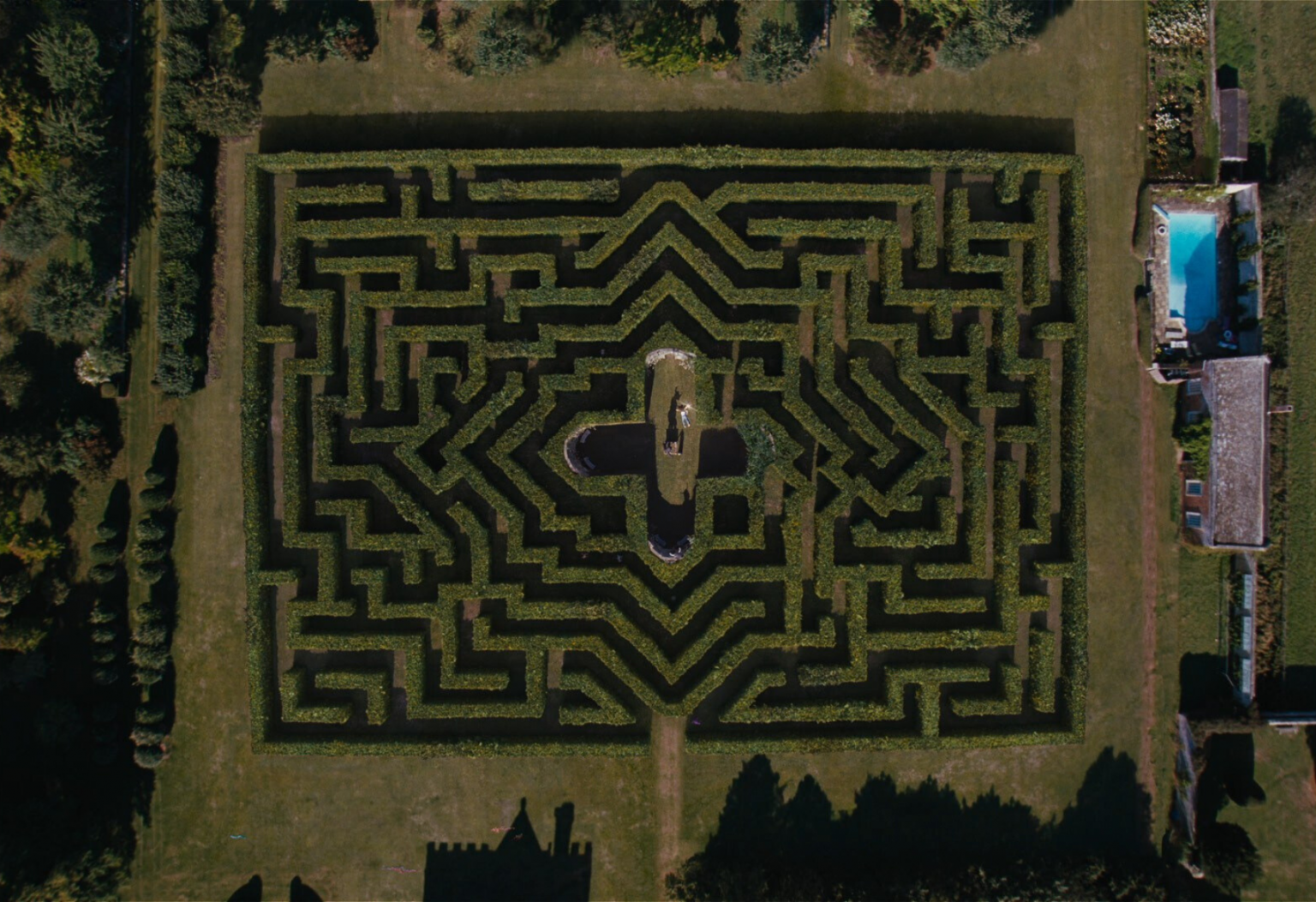 Union’s seamless VFX for Emerald Fennell’s decadent thriller Saltburn ...